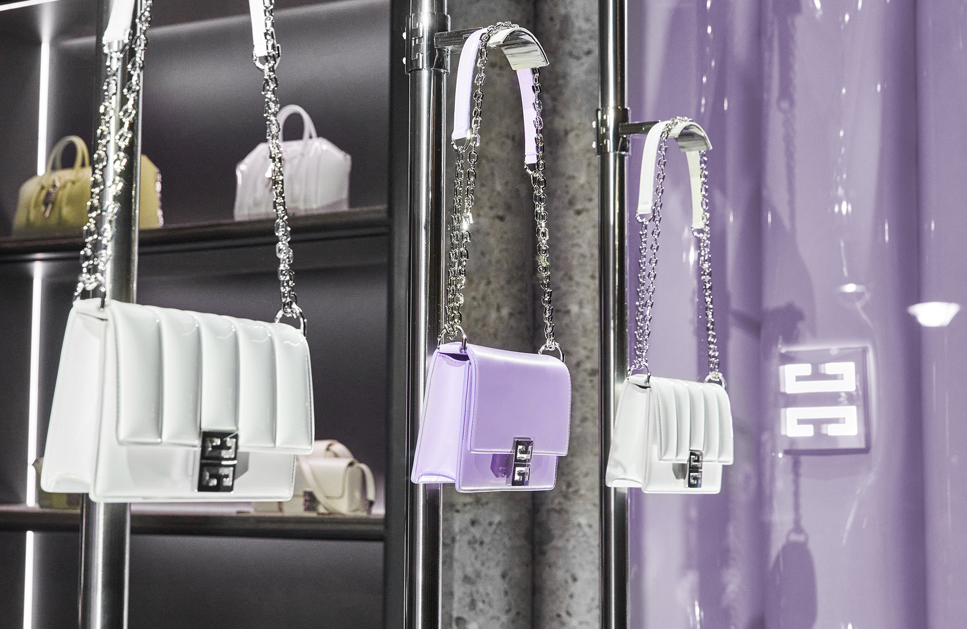 Givenchy，男女高级成衣 - 时装与皮革制品 - LVMH