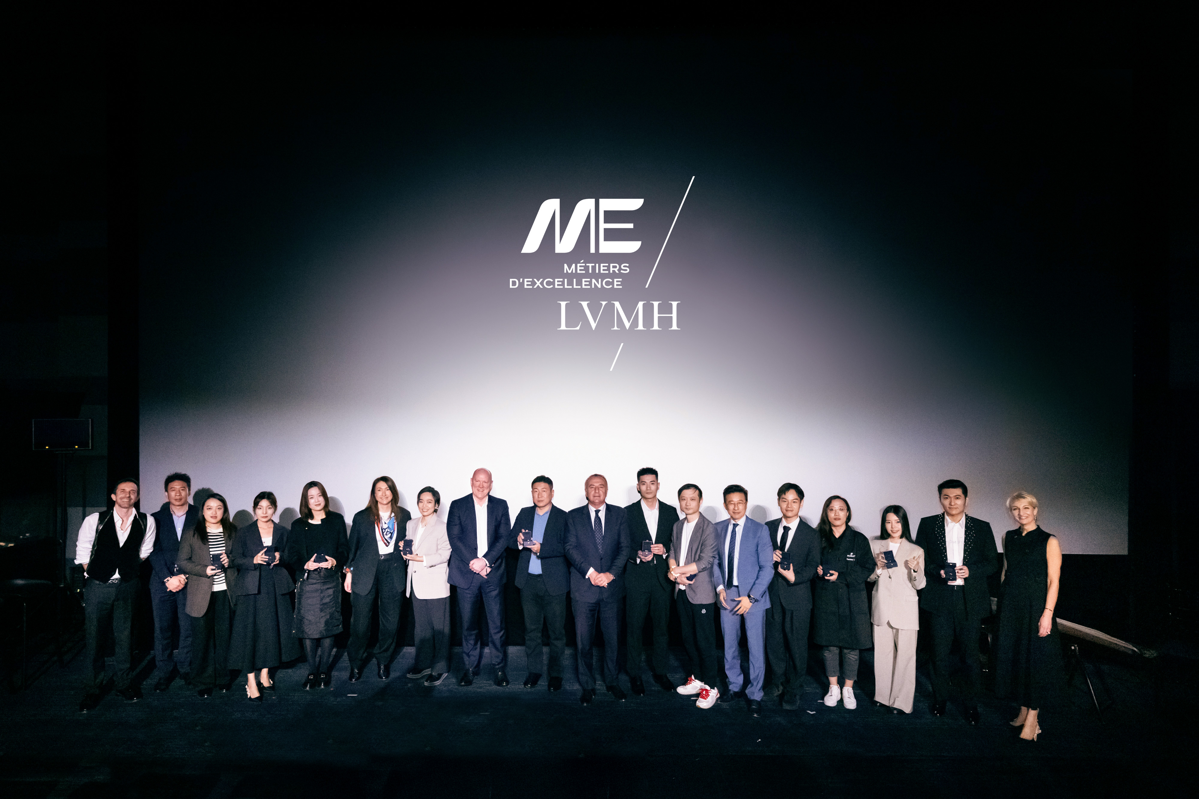 LVMH路威酩轩集团于中国正式启动卓越技艺项目（MÉTIERS D'EXCELLENCE），彰显对精湛技艺的不懈承诺 - LVMH